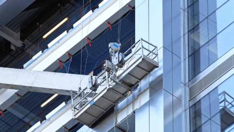 OSHA Suspended Scaffolding Requirements: Safety Rules & Key Standards